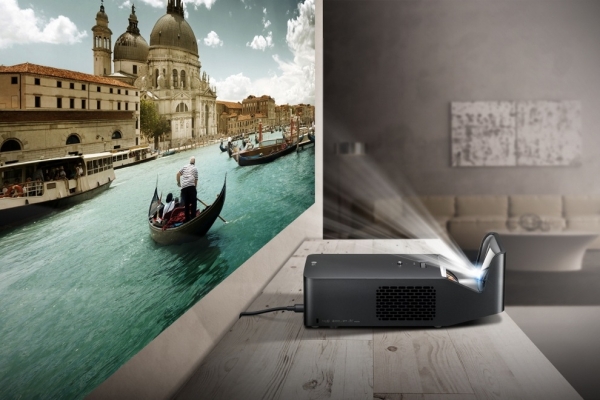 How to Calculate Projector Throw Distance | OfficePlus UAE How to Calculate Projector Throw Distance | OfficePlus UAE