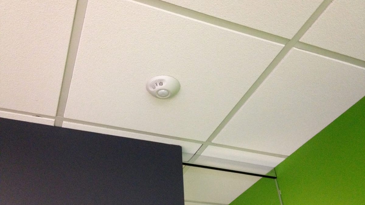 Lighting control systems why they are must in every office | OfficePlus UAE